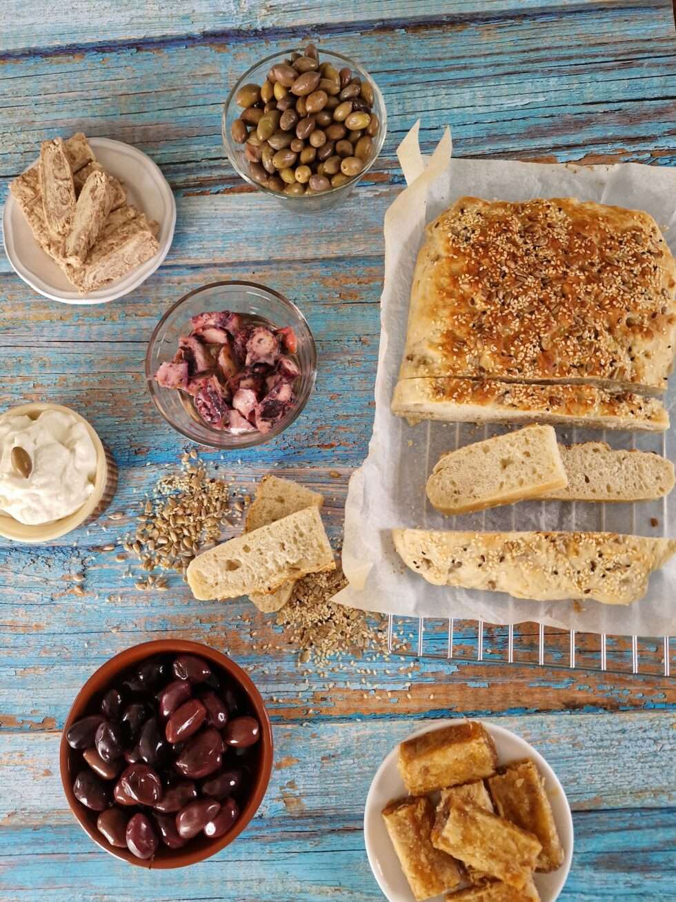 Recette de pain maison grec à la levure fraîche lagana